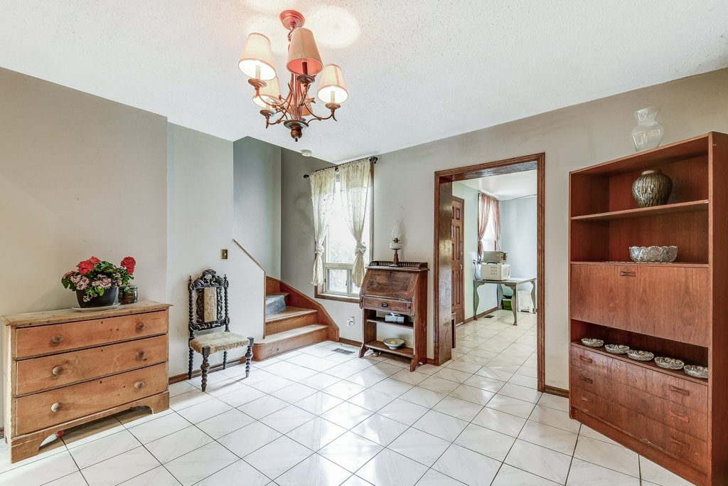 Recently SOLD in West Hamilton - Homes For Sale & Neighbourhood Info